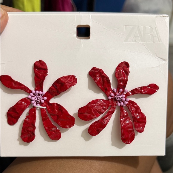 Zara | Jewelry | Zara Red Floral Earrings | Poshmark